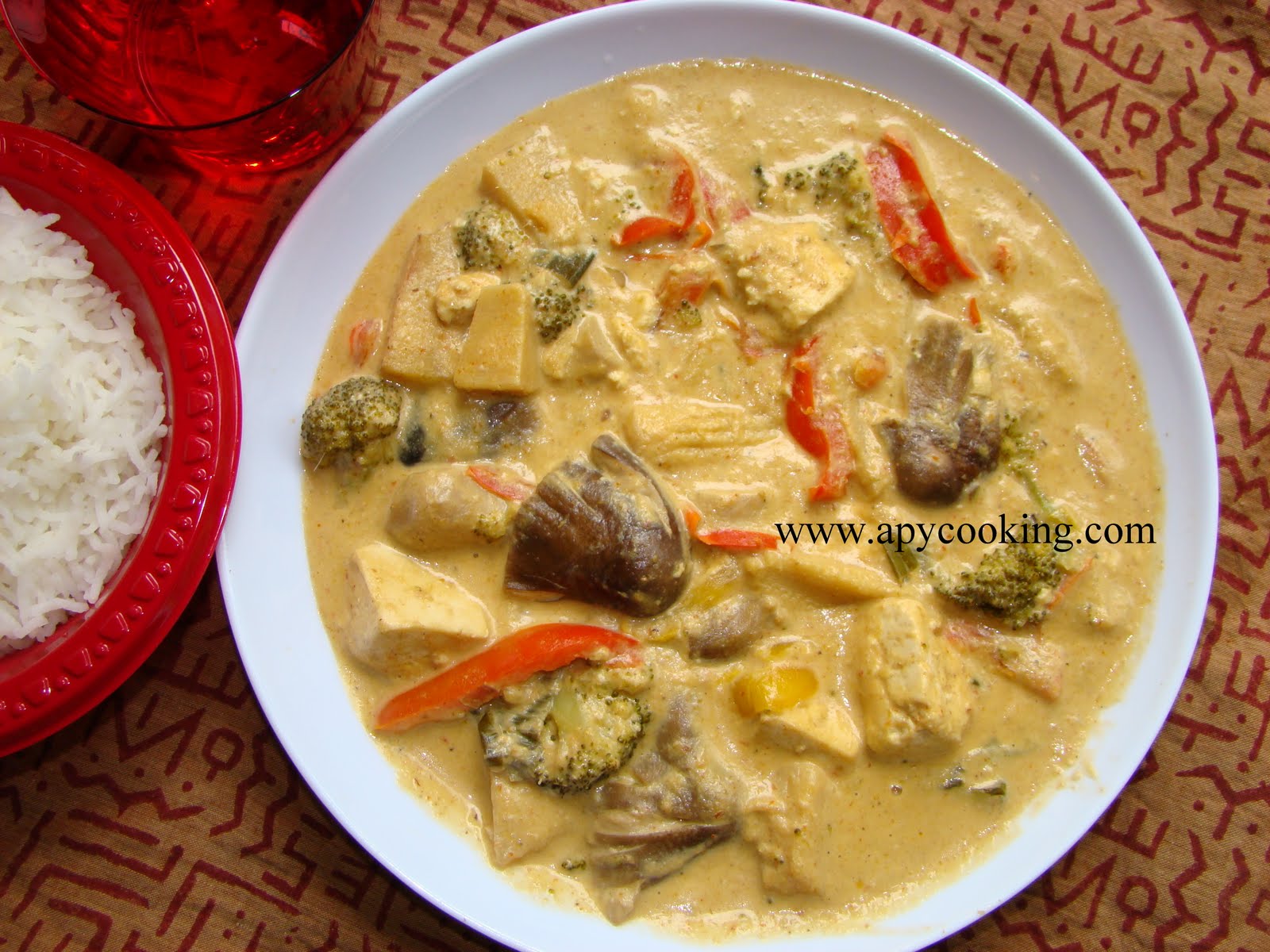 Apy Cooking: Veg Thai Red Curry with Homemade Thai Curry Paste
