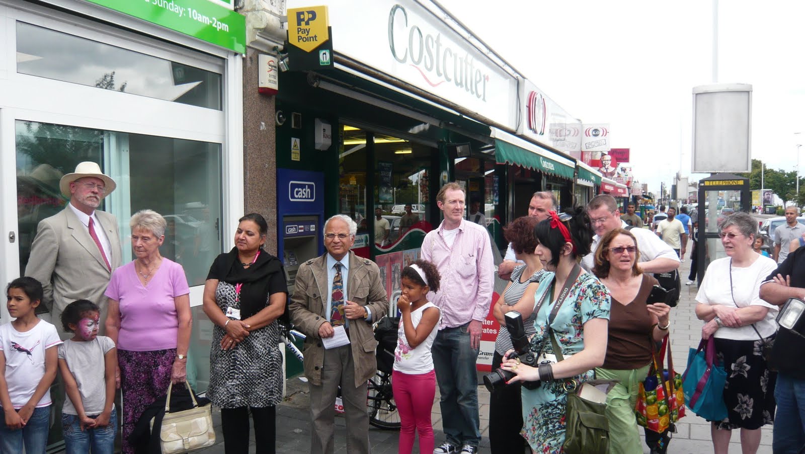 Between: Seven Kings Library opening (2)