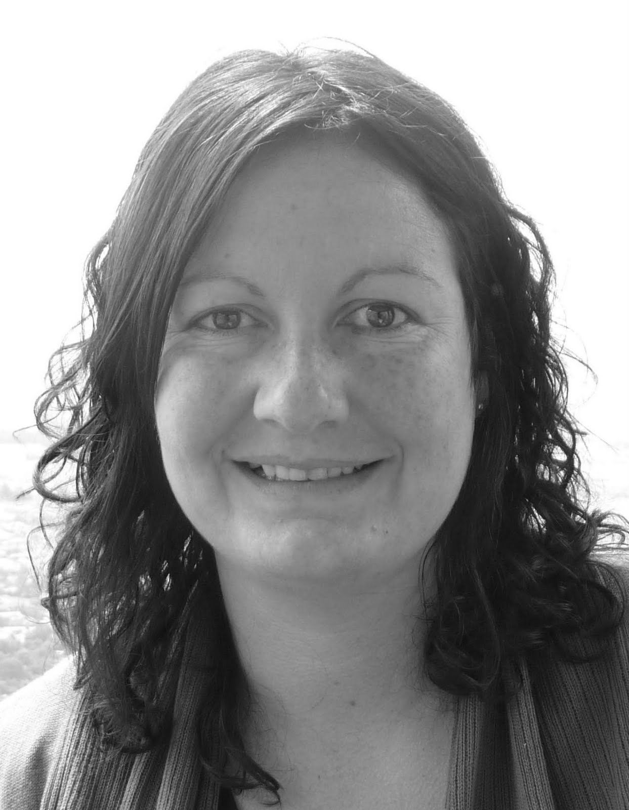 Anna Sutherland's Instagram, Twitter & Facebook on IDCrawl