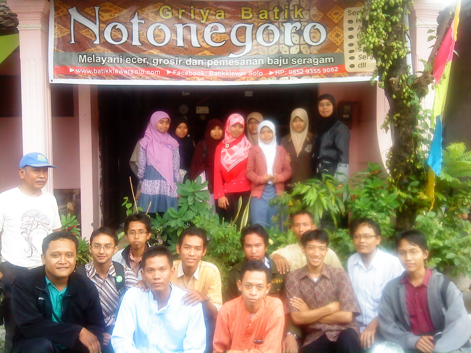 Griya Batik Notonegoro: Kampung Notonegoro, Sebuah Branding Ajaib