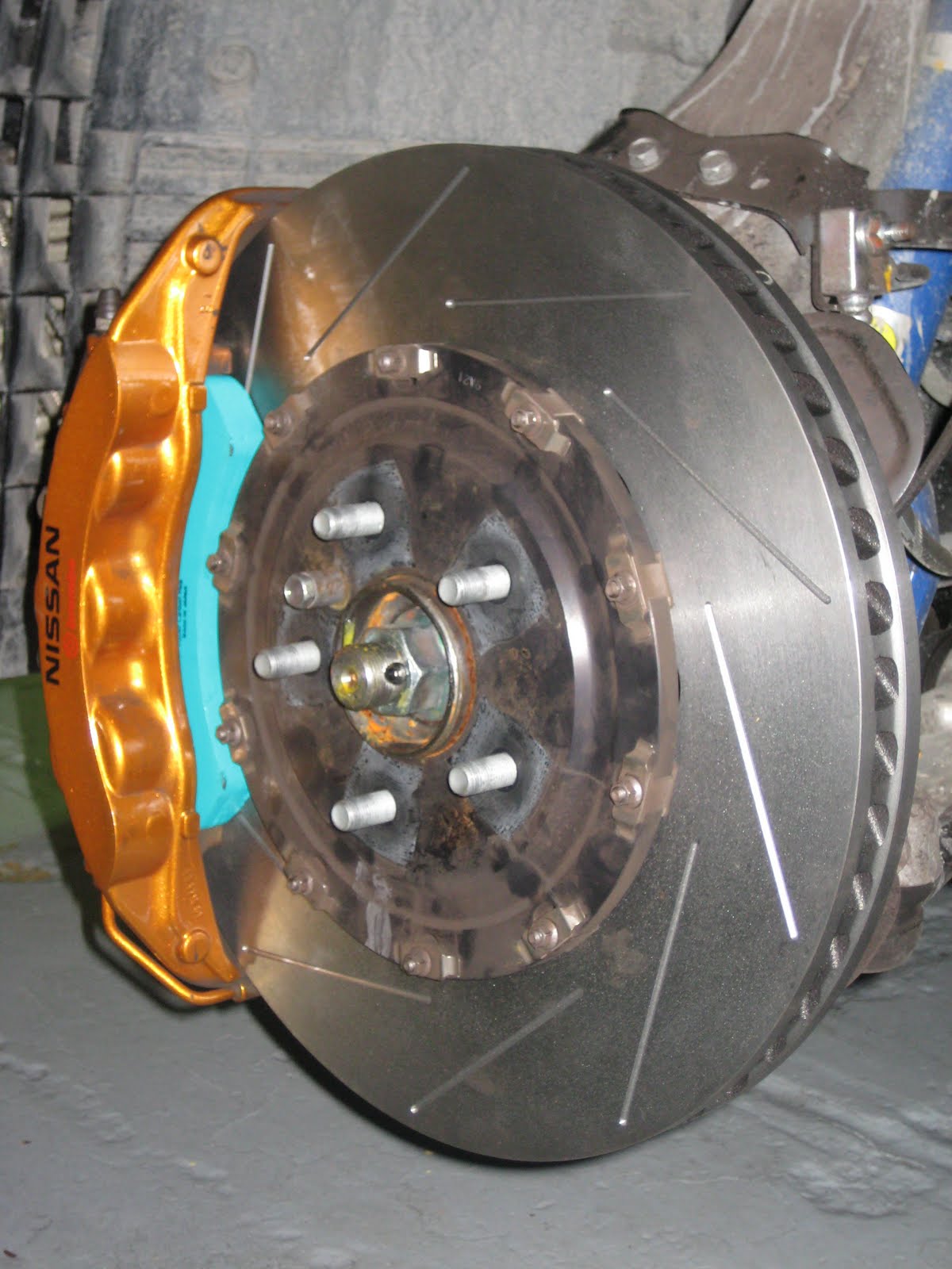 GT AUTO GARAGE: PROJECT MU R35 GTR BRAKE UPGRADE