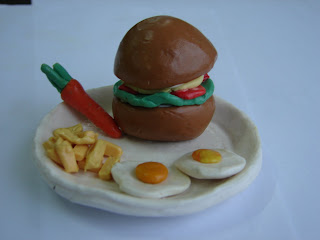 Santos Monestina: Comida de Plastilina.Trabajo de mis alumnos.1º y 4º ESO