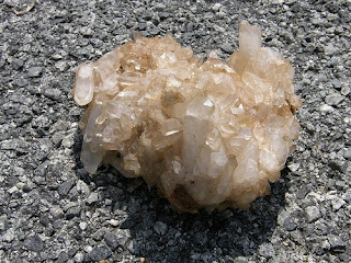 The Mysteries of History: The Legend of the Crystal Skulls