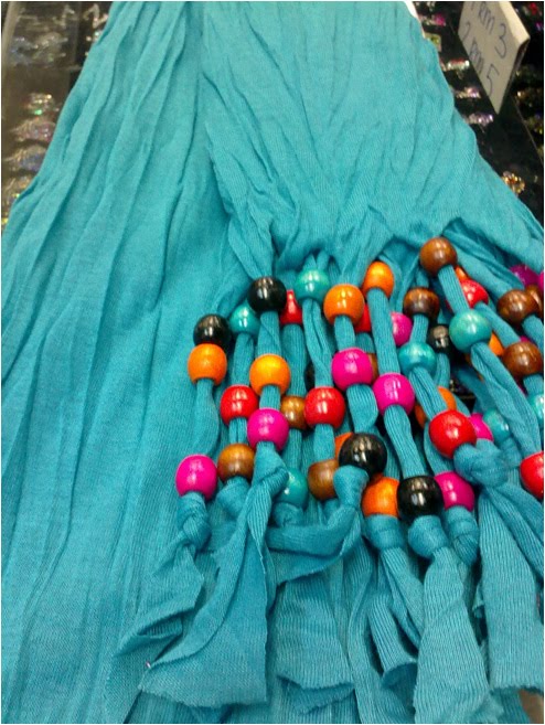 FAROLISA: MNK01-01 Shawl Manik