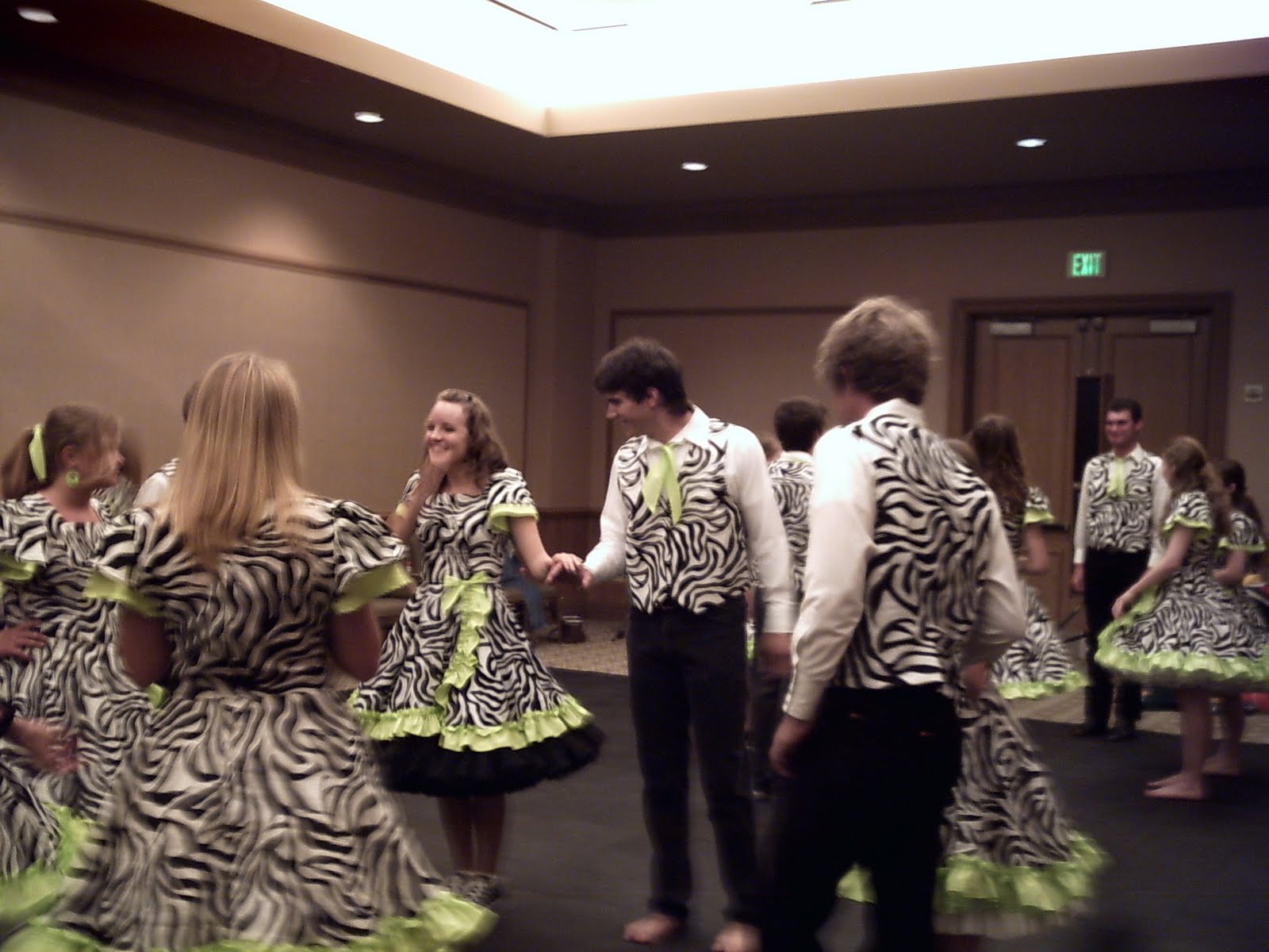 Teens take Square Dancing by Storm! And come up with WOW costumes ...