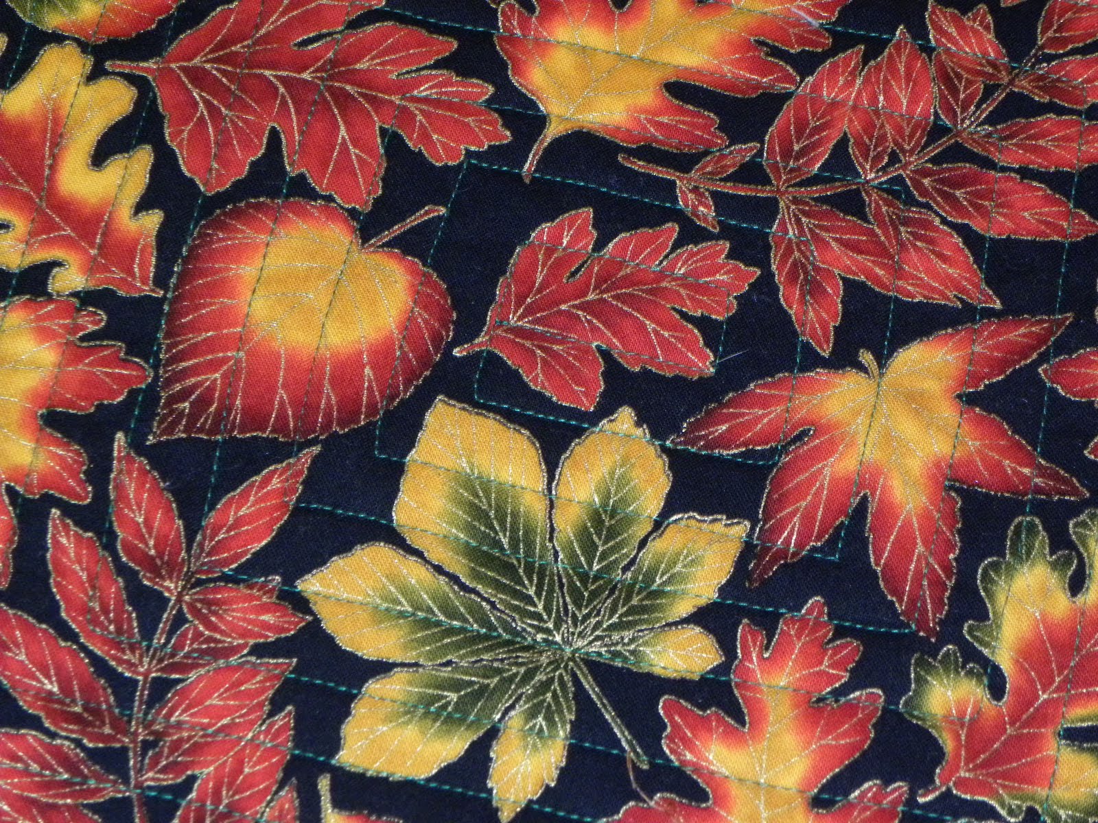 WAY MOORE FUN QUILTING: Autumn Table Runner