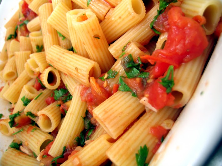 La Cucinetta: Rigatoni (de uma designer ocupada) ao perfume de canela