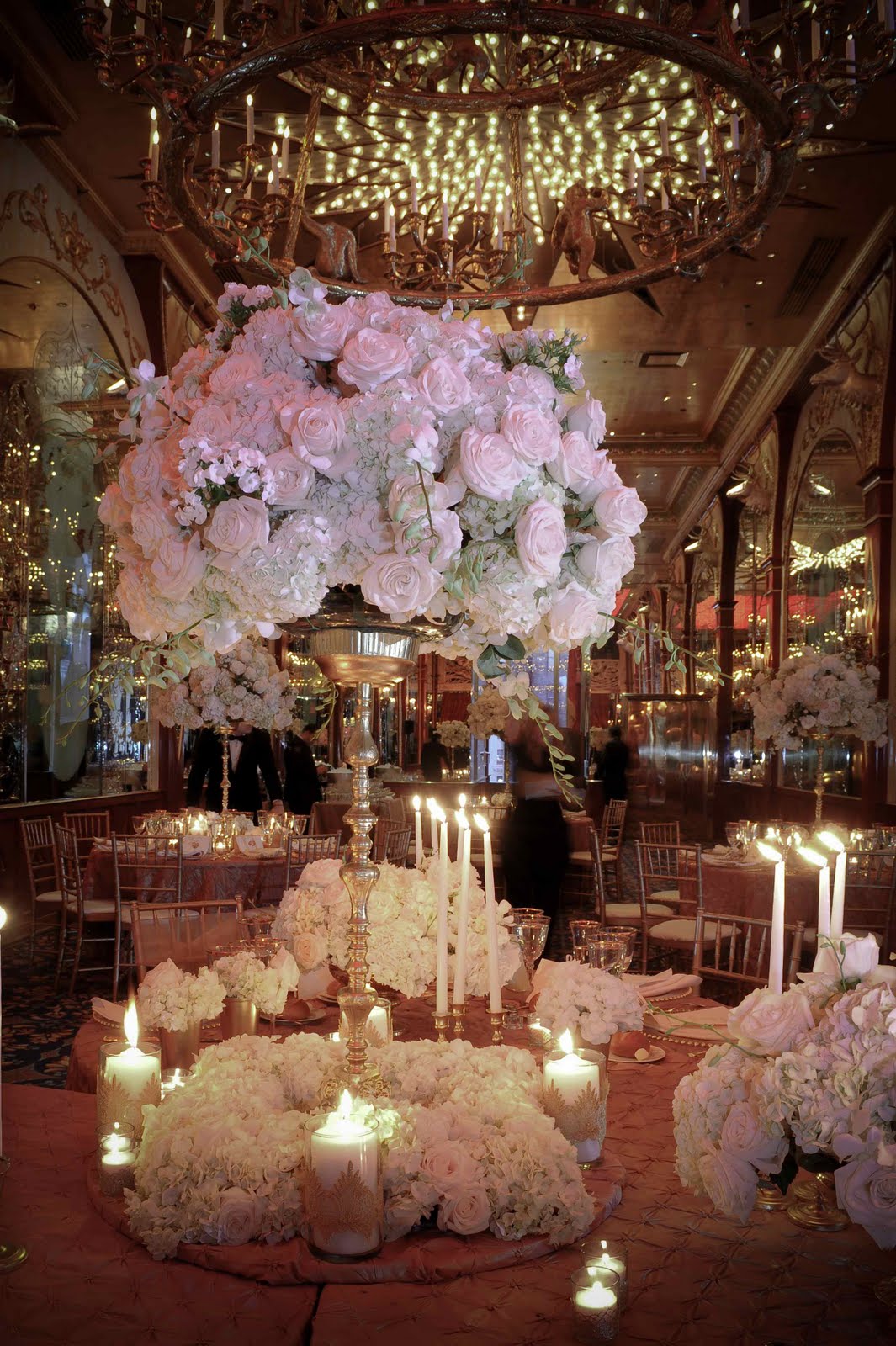 Wedding By Designs: Tall Wedding Centerpieces On a Budget Beautifully