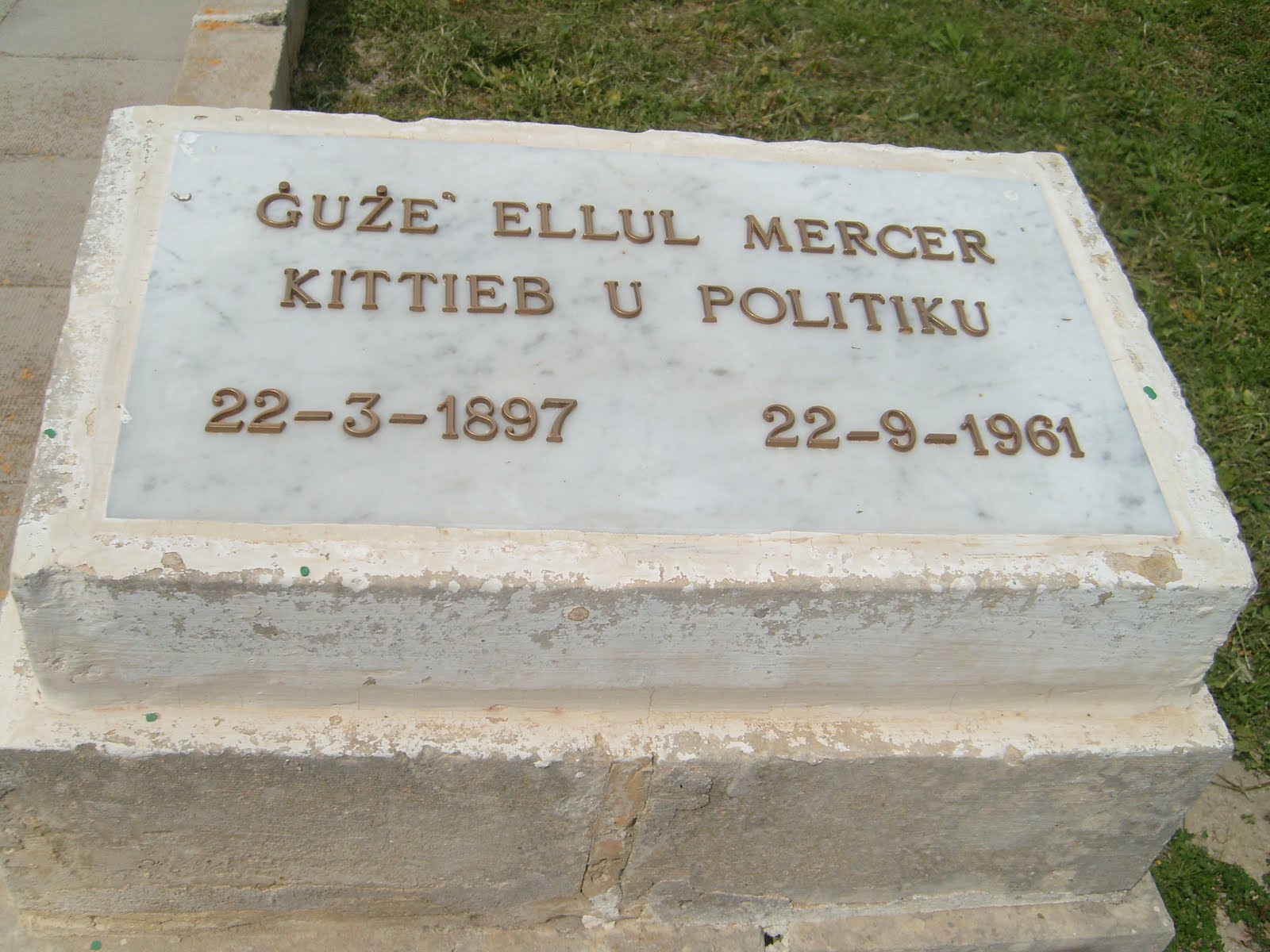 Dr Tony Shaw: Ġużè Ellul Mercer, Dingli, Malta