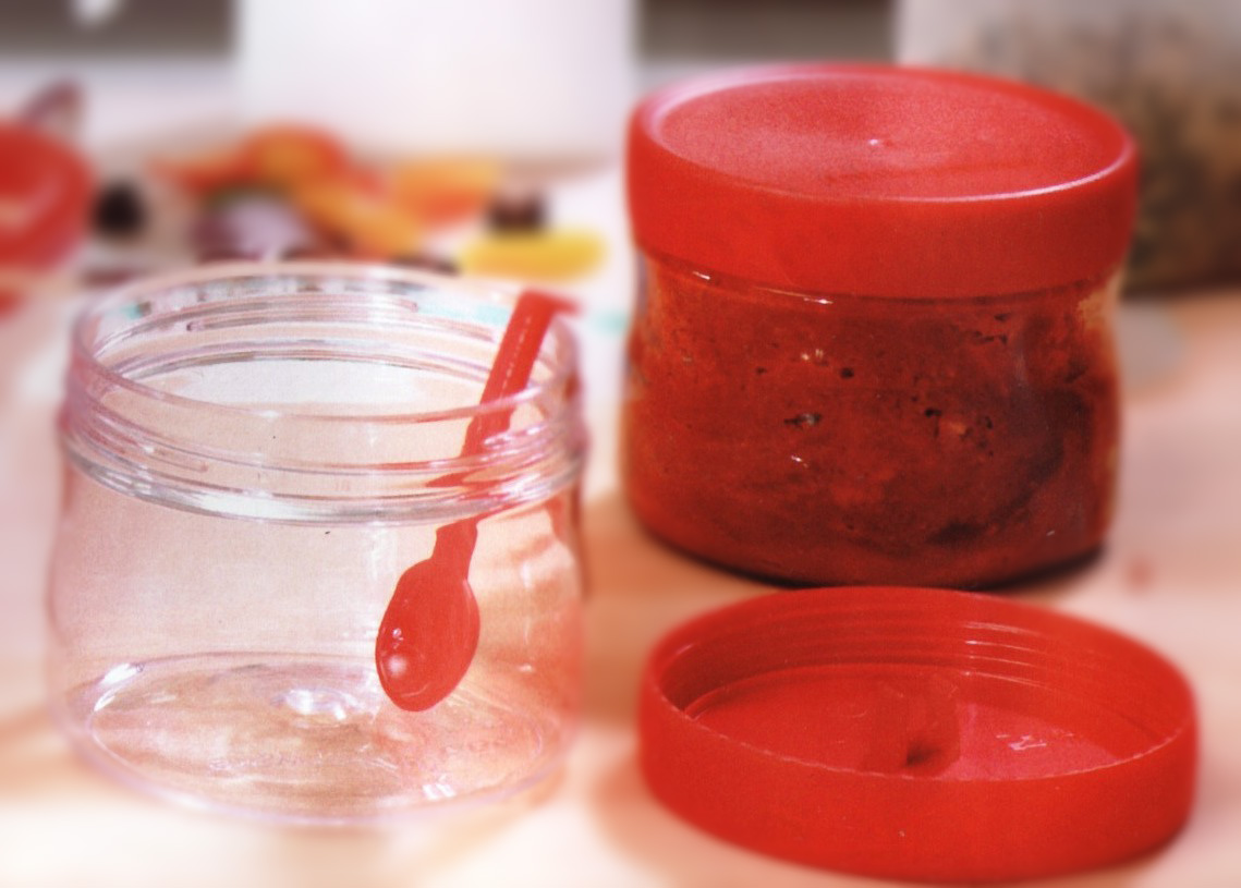 TUPPERWARE | Tupperware Brands