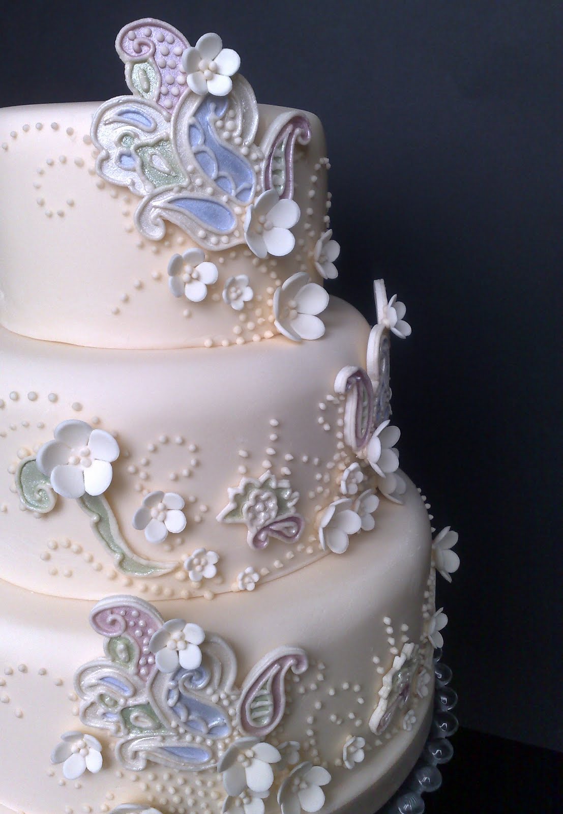 Small Things Iced: "A Paisley Dream" Wedding Cake