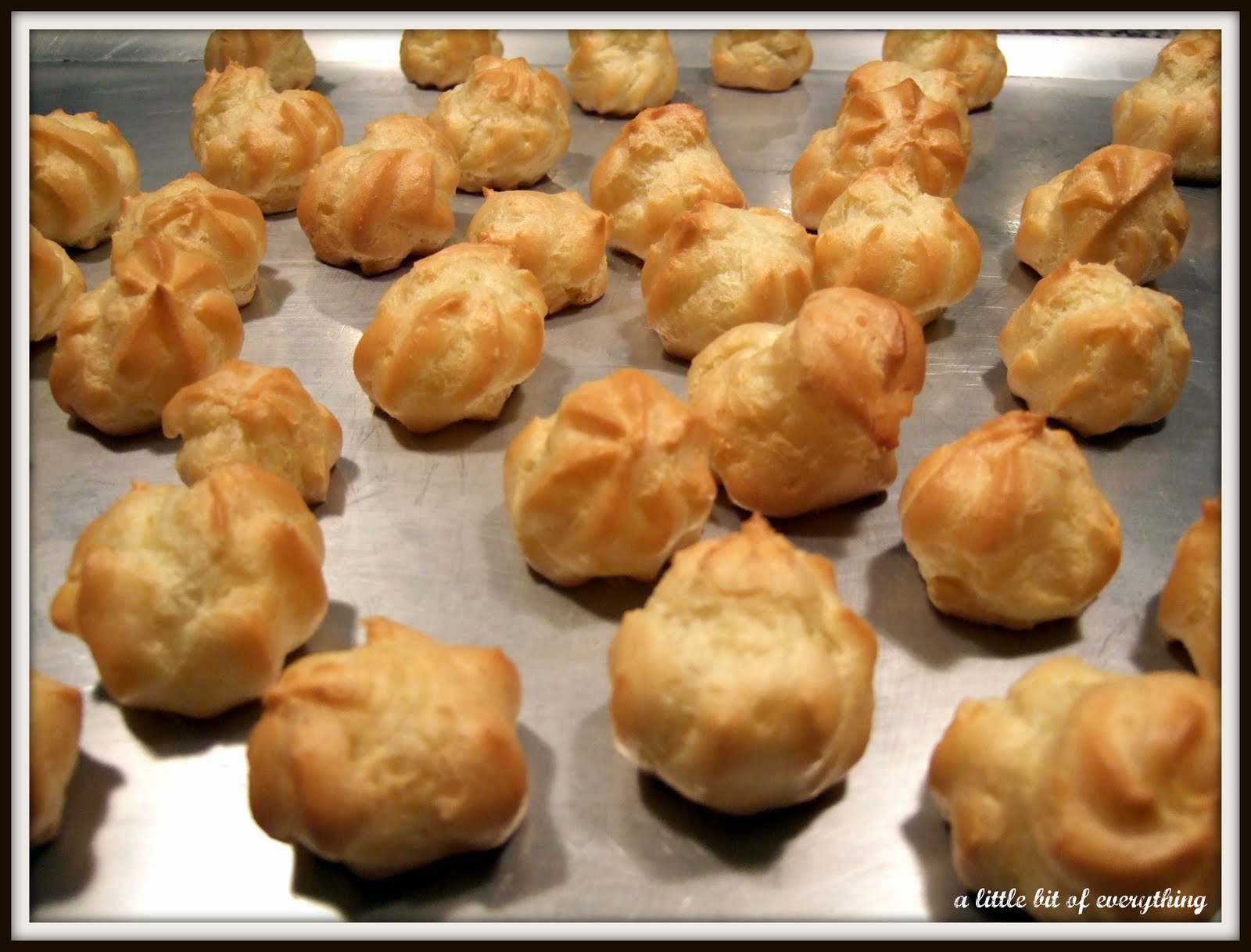 a little bit of everything: Recipe: Sundae Bubble Crown & Cream Puffs