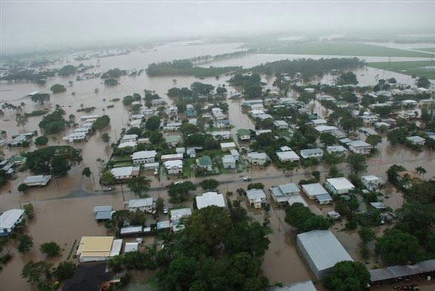 Team Godwin - Henzells Mooloolaba: Floods tipped to hit house prices