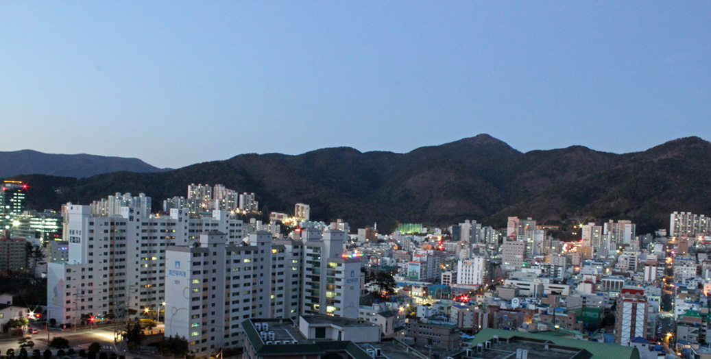 The Mason's: Our Apartment in Okpo!