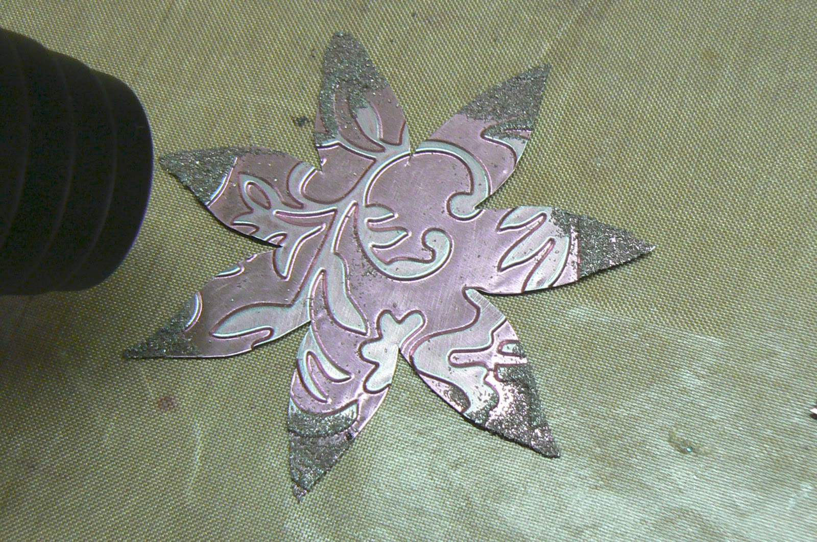 Oh, Scrapulous!!: Tutorial - Metal Flower