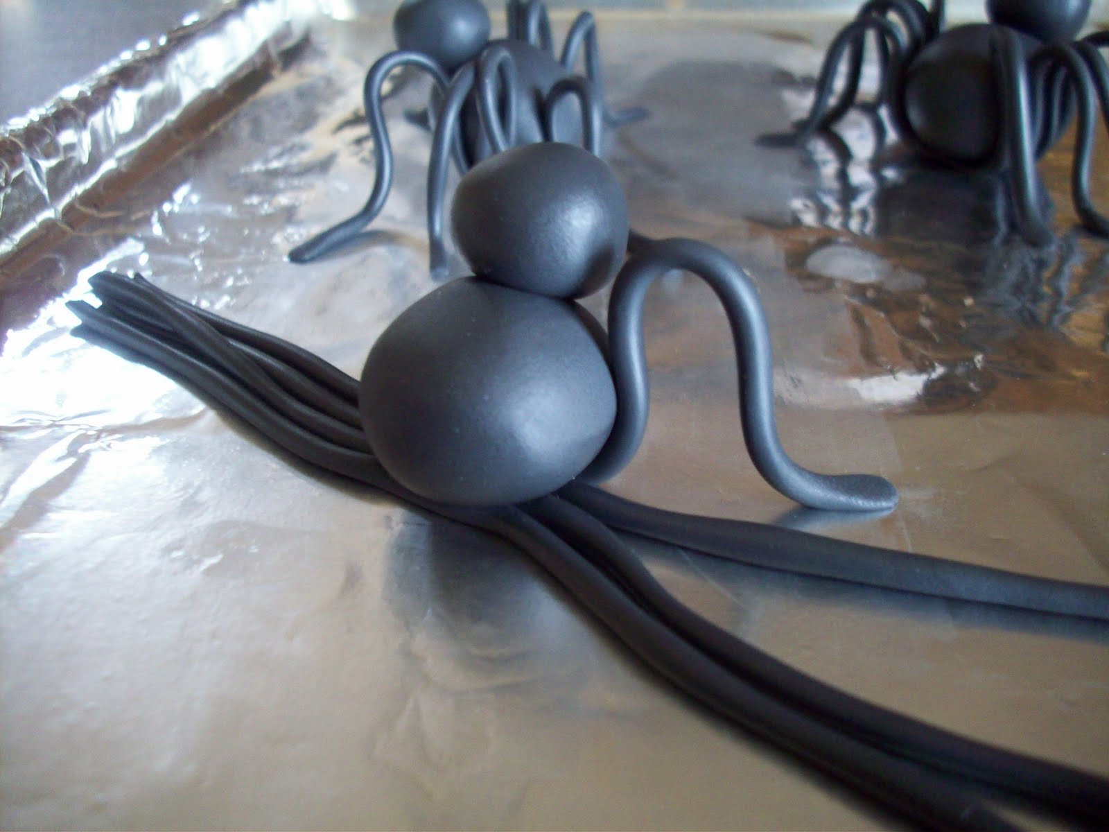 Polymer Clay Spider Tutorial - Ameroonie Designs