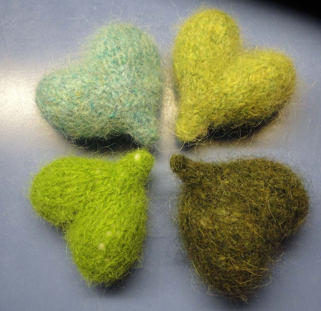 Doo it - just doo it: Strikkede og filtede hjerter