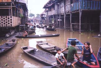 Indigenous Boats: An American Source for Peruvian Dugouts