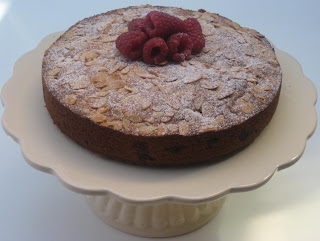 ♥ The Goddess's Kitchen ♥: Raspberry Bakewell Cake