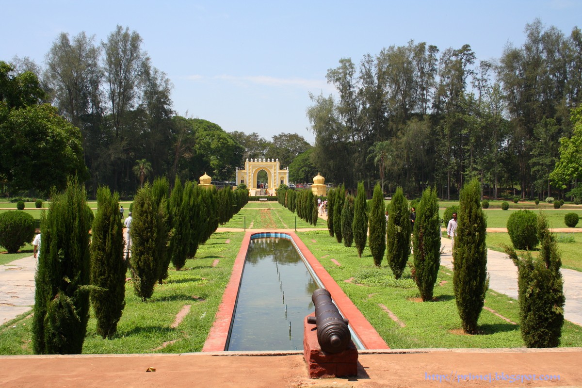 Prime Photos: Tipu Sultan's Summer Palace