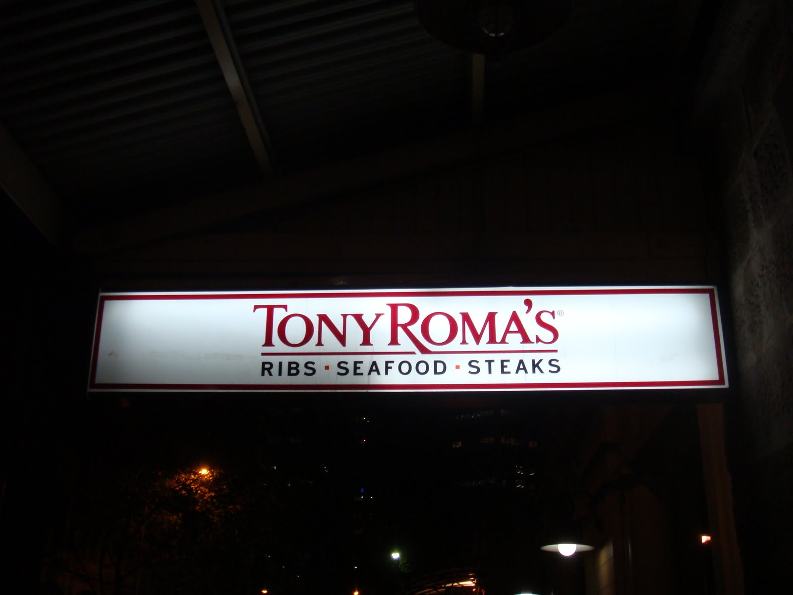 Eye Eat: Tony Romas - Sydney