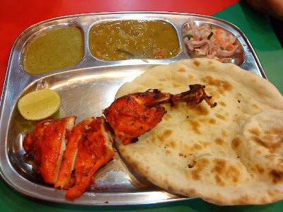 pi mai pi mai tang tu...: Roti Nan & Ayam Tandoori