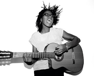 La Curiositat: Nigerian singer: Asa (Asha)