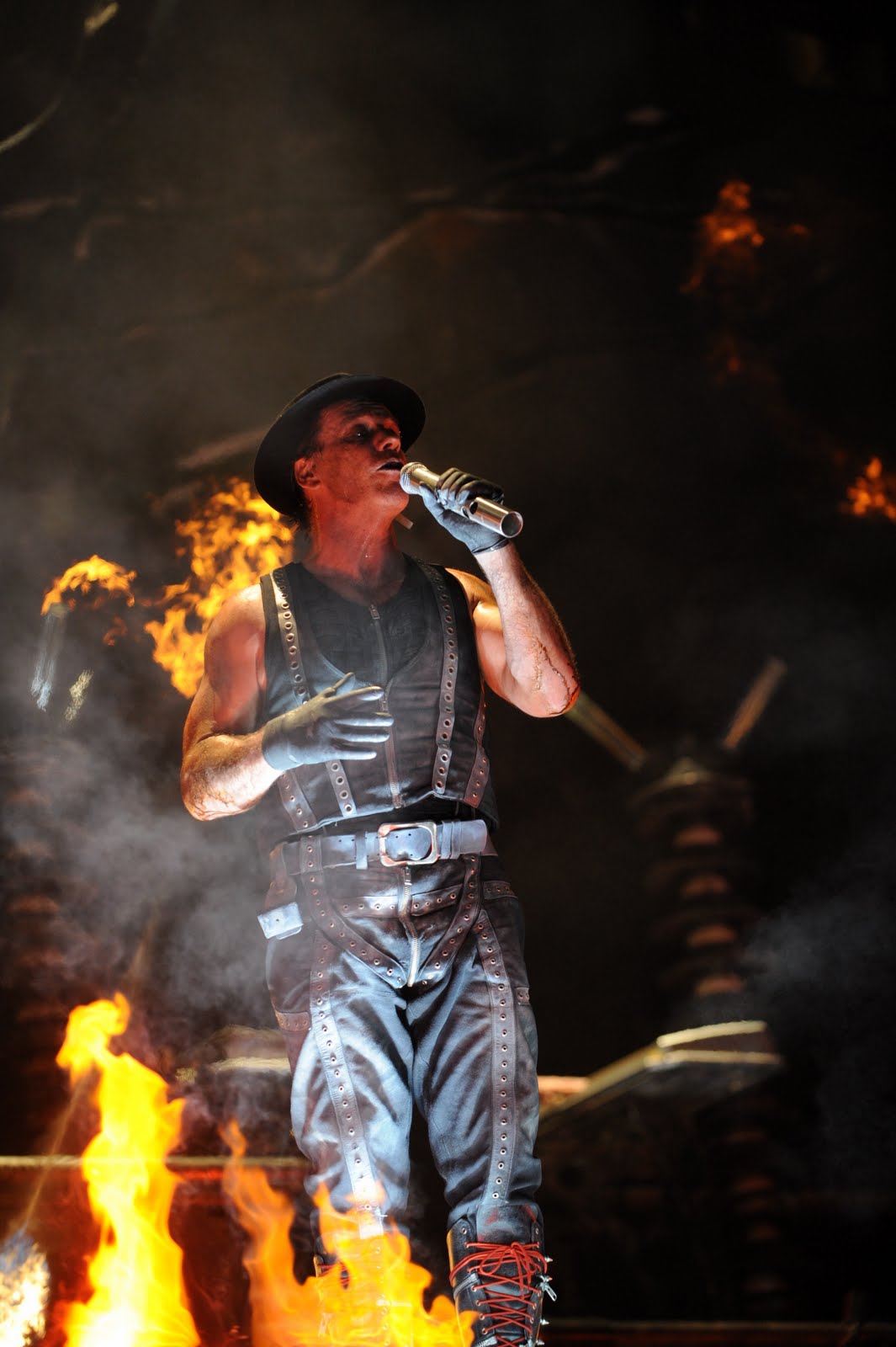 Sonisphere Festival Photos: Rammstein Sonisphere Istanbul Photos Newest Set