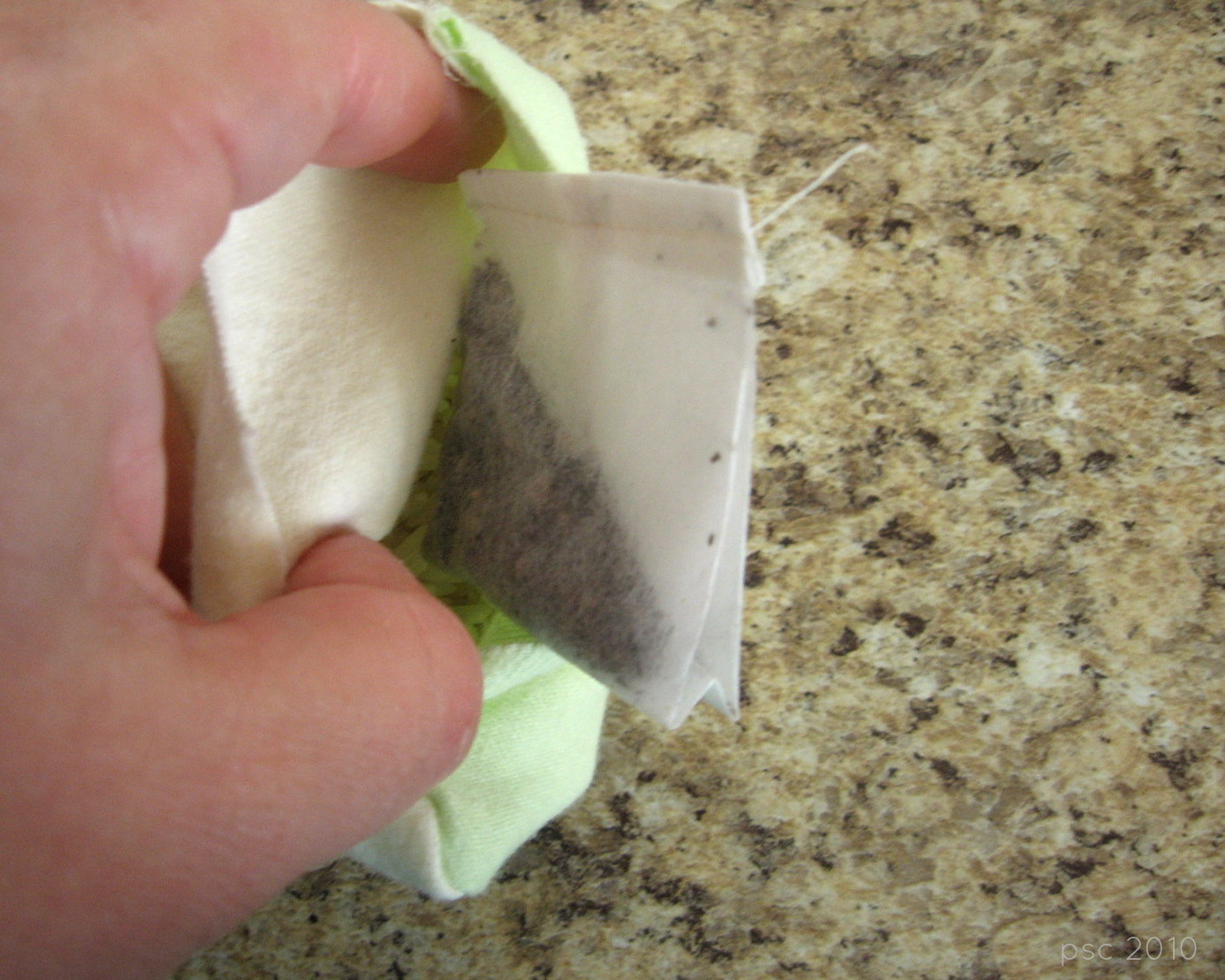 Pickup Some Creativity: Icy-hot packs for my little ones