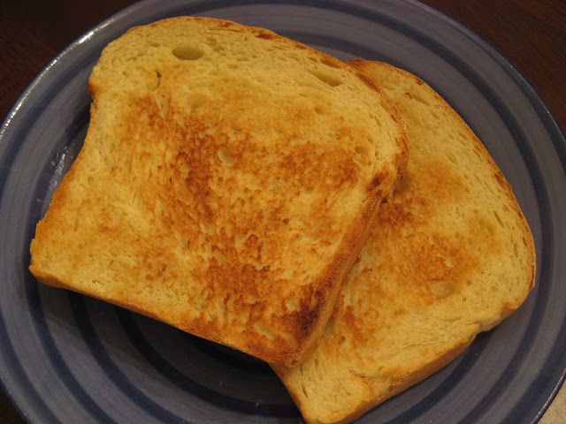 The Well-Fed Newlyweds: American Sandwich Bread