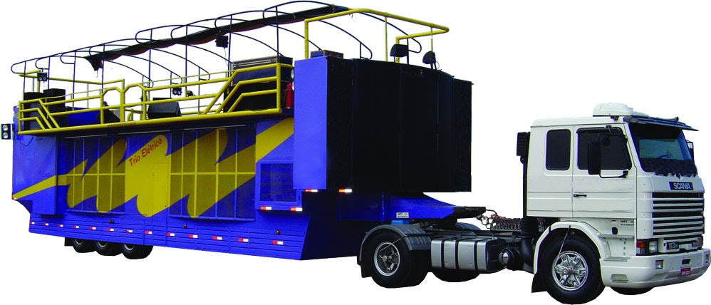 Roberto de Araújo Correia: Atrás do trio elétrico só não vai quem já ...