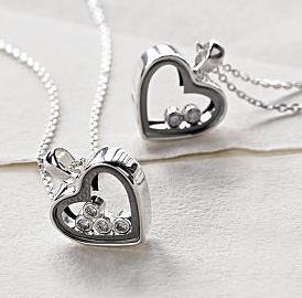 RedEnvelope.com Sculpted Jewelry Tree Review - Outnumbered 3 to 1