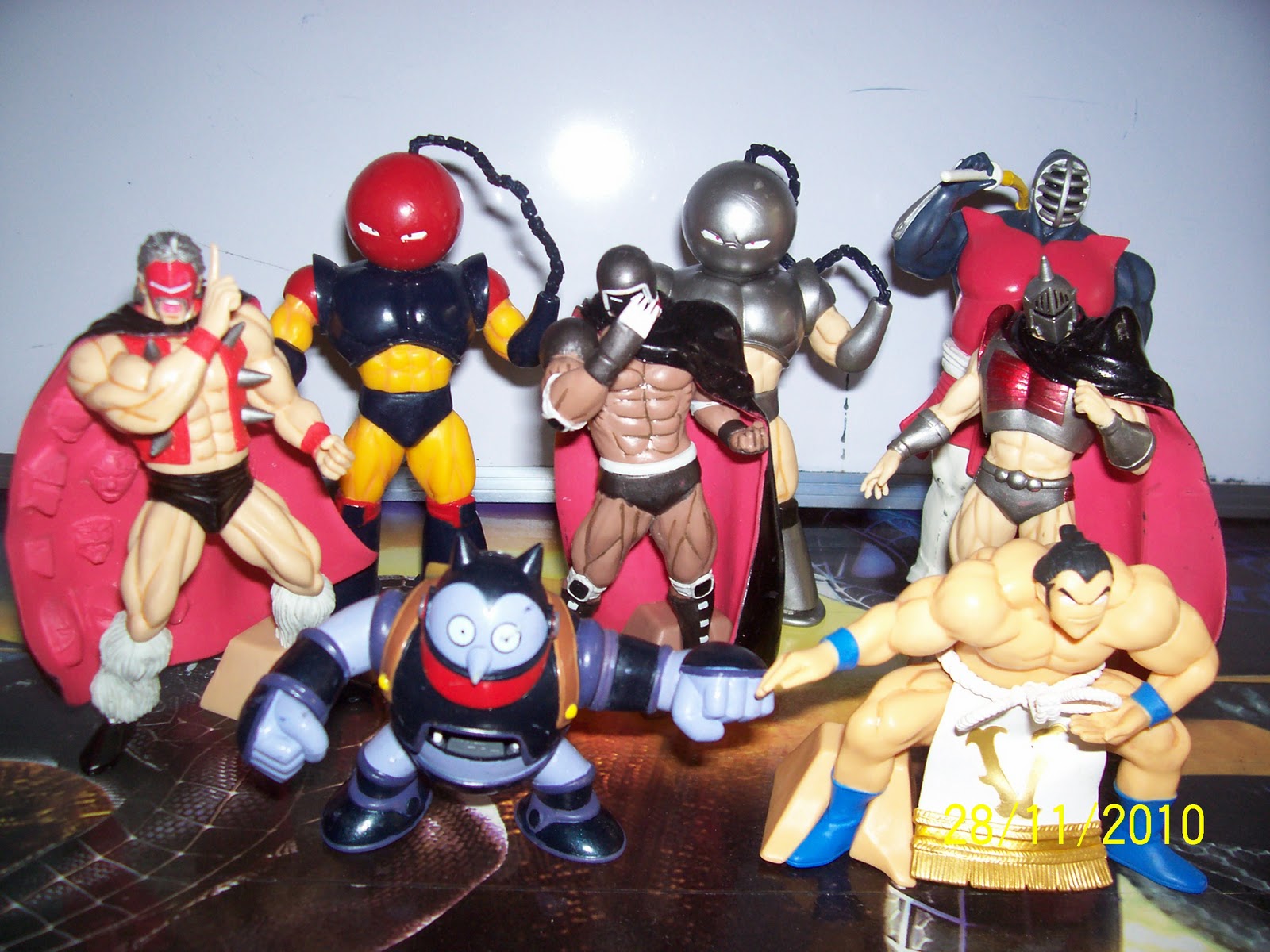 dfy toys and action figure: SUMO ROBOT ACTION FIGURE