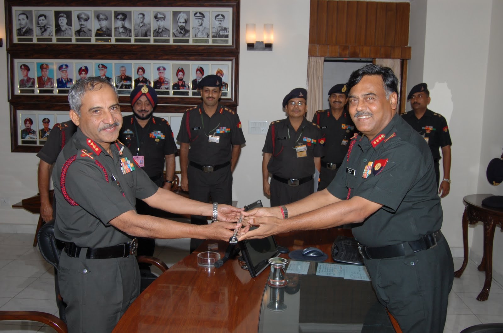 Indian Army Says Its New Artillery Chief "Spearheaded Artillery ...