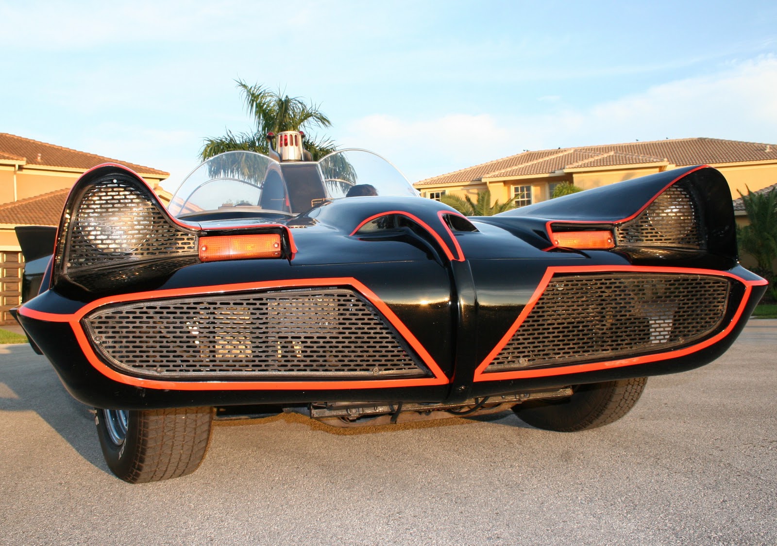 SERGIO GOLDVARG: MY 1966 BATMOBILE