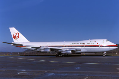 PlaneSpotters Slide-Collections: Japan Air Lines B741 JA8115