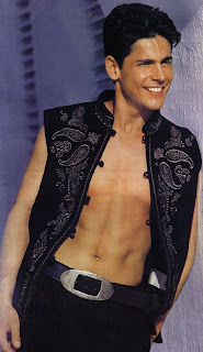 SPACIO-LATINO: Flavio Cesar, cantante mexicano