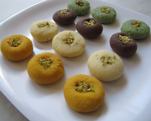 Super Yummy Recipes: Peda with 4 Flavors For Janmashtami