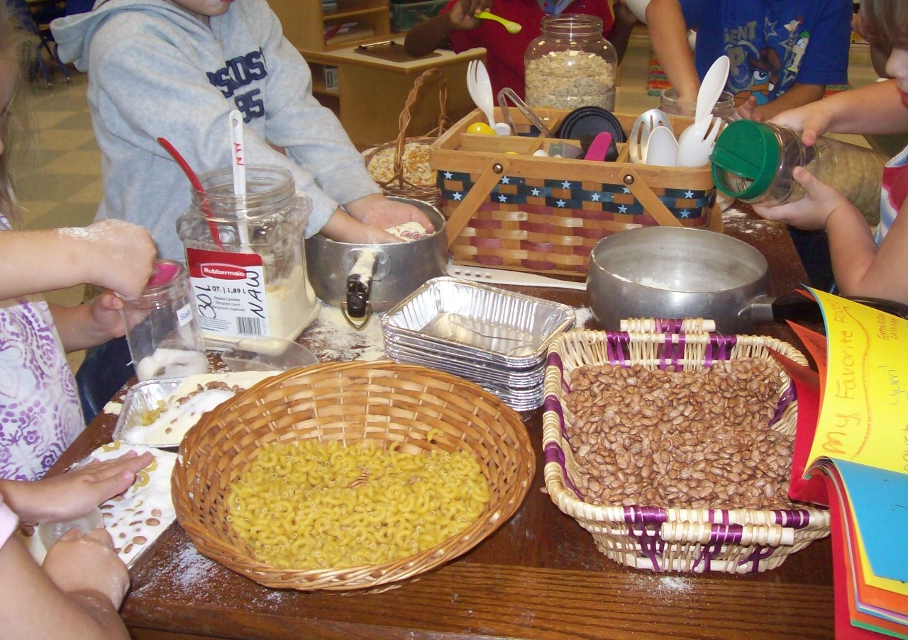 The 411: dramatic play - cooking together