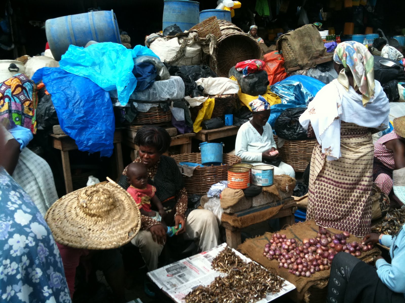 7 Weeks in Ghana: Day 28 - Kumasi Market, Central Market, or Kejetia ...