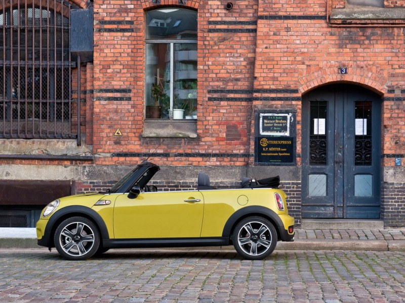Top Cars: 2009 Mini Cooper S Cabrio