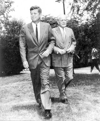 Un Vasco en Nashville: Allen Dulles: Director de la CIA (1953-1961)