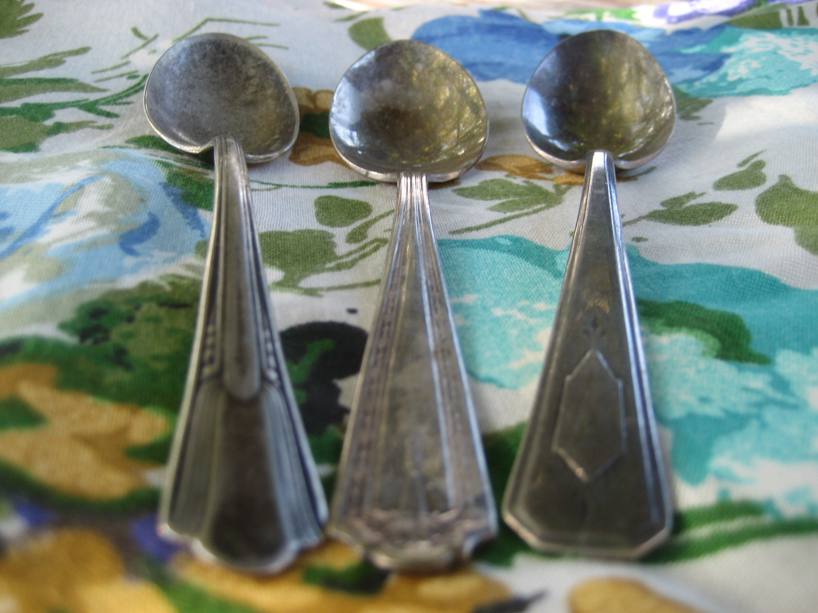 Six Balloons Vintage Delights: Vintage Silver Spoons