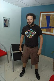 Picoteando el Espectaculo: Roy Tavaré se vuelve a sentir en el país