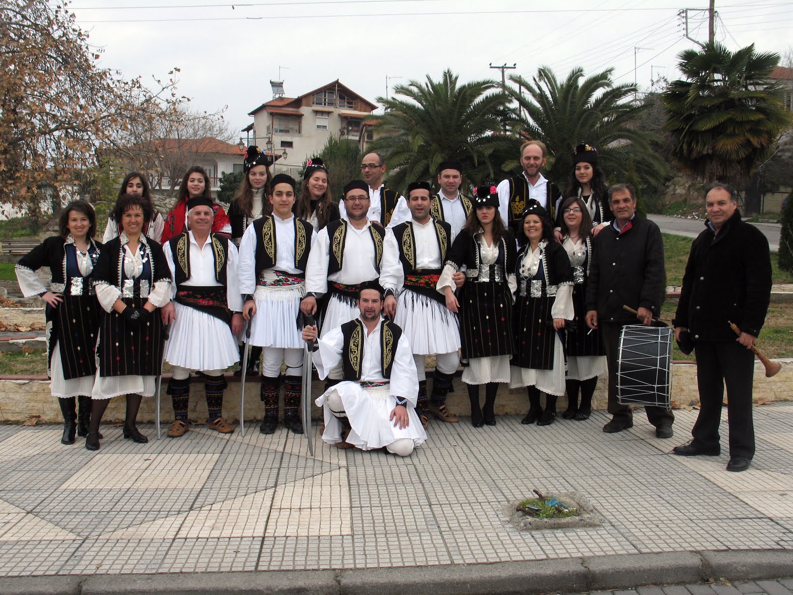 folklore-Παράδοση-Πολιτισμός: Το έθιμο "Ρουσαλίες" στην Πέλλα, από τον ...