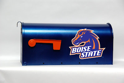 Fanboxr.com: Boise State Broncos Mailbox