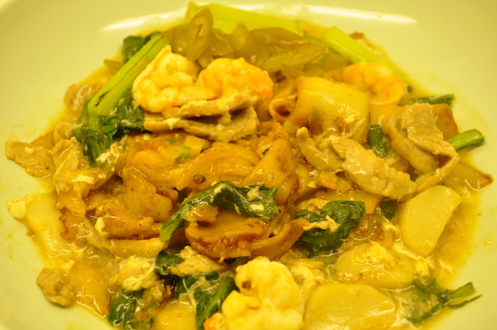 Apron's Delight: Fried Hor Fun (Wat Tan Hor)