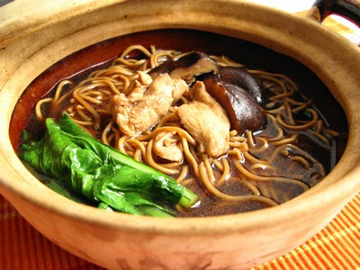 LesungBatu: claypot yee mee