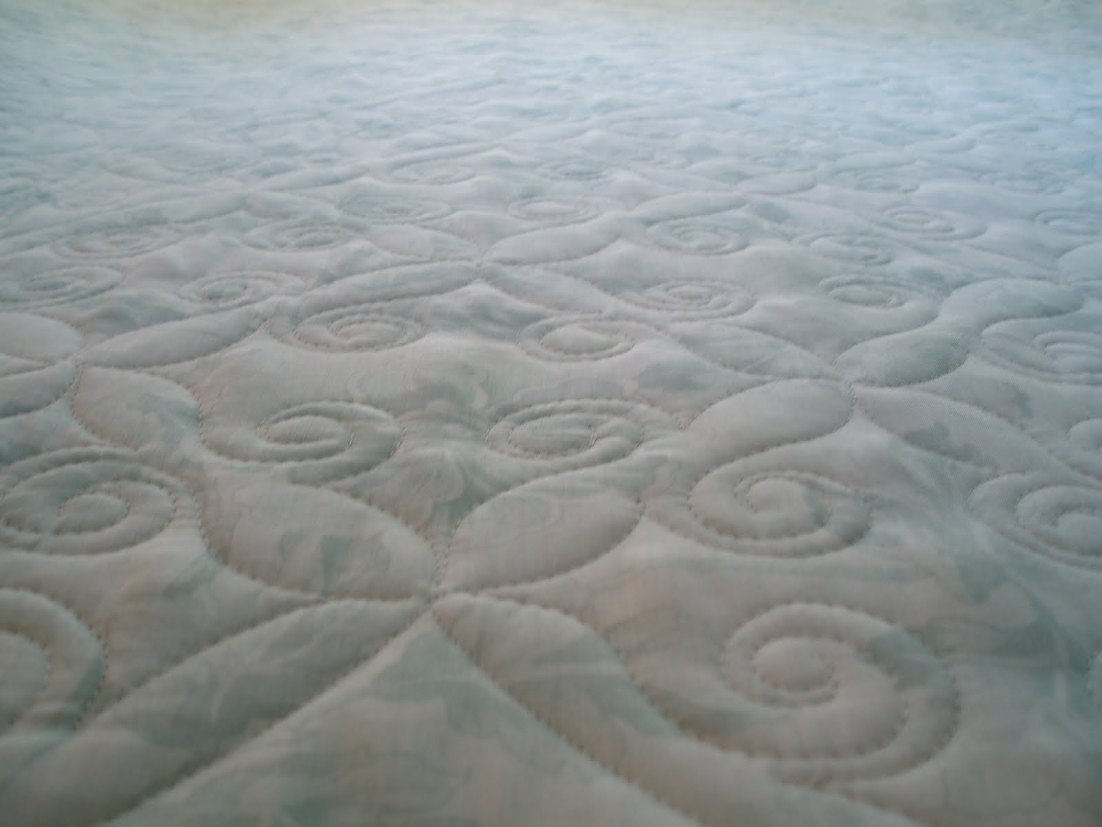 Purrfectly Quilted: Postcards, Custom Quilting and Squishies