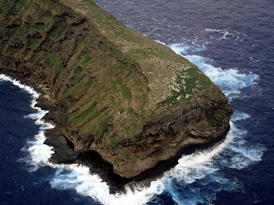 Imua '72 Blog Site: it's called Kaula Rock